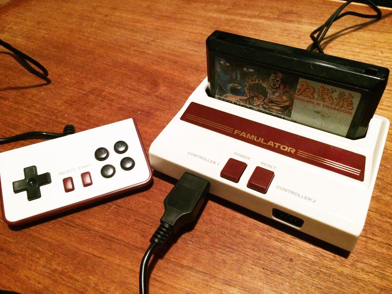 Famulator (ファミレータ) Famicom clone (+mod to fix the audio) – Nintendo ...